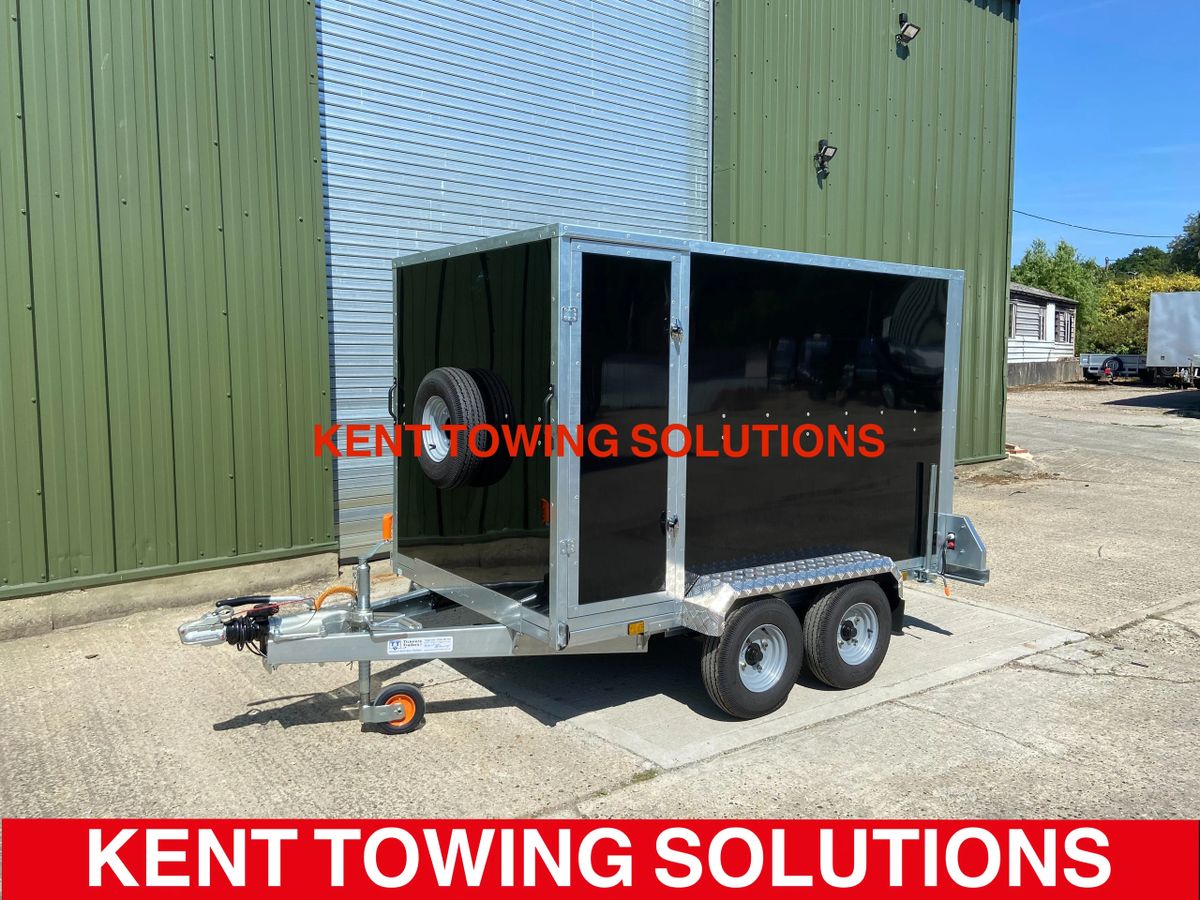 Tickners GB855 + Side Door 8ft x 5ft x 5ft Braked Twin Axle Box Van Trailer